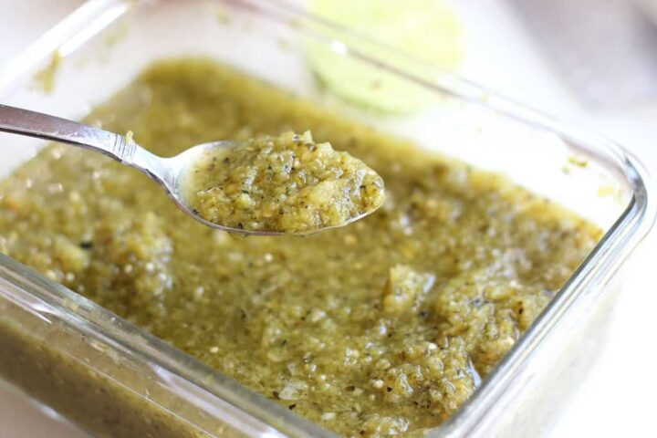 Homemade Salsa Verde (Tomatillo Salsa) - Perry's Plate
