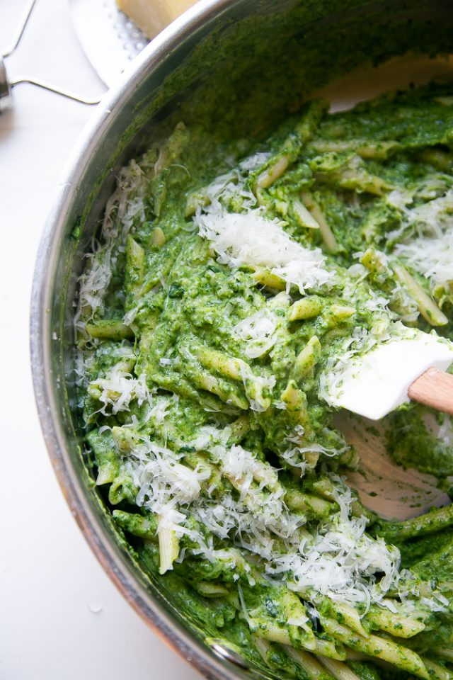 Creamy Avocado Pasta - Perry's Plate