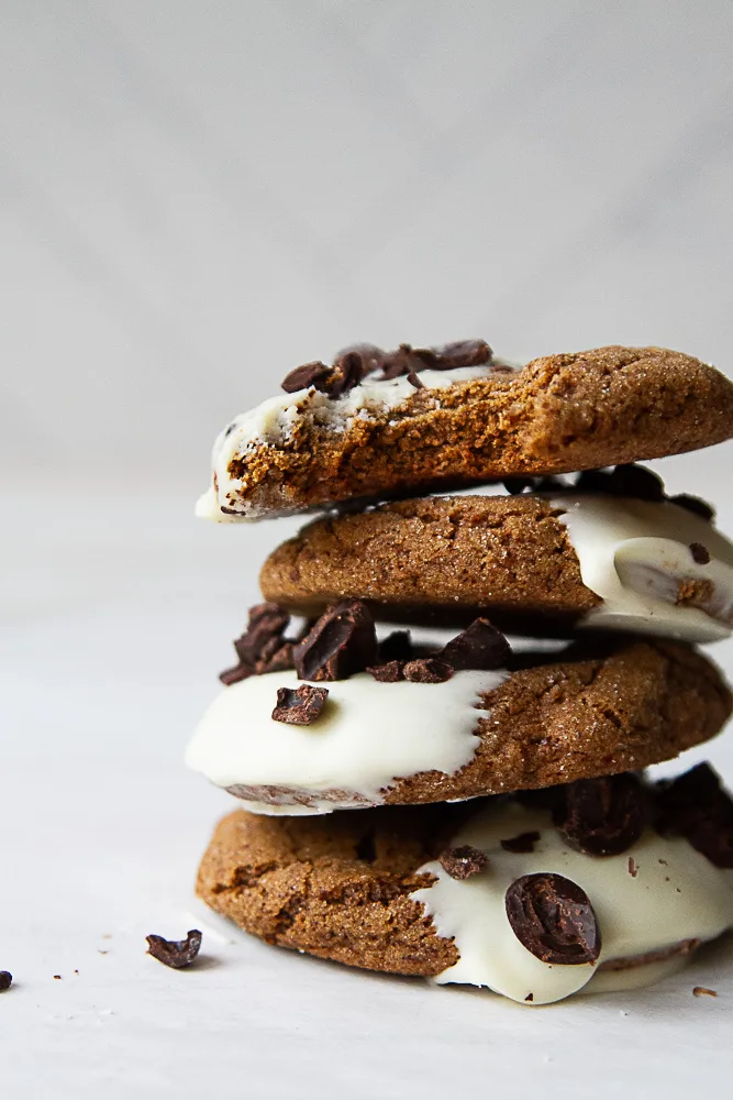 Chewy Gingerbread Latte Cookies Recipe - Perry's Plate